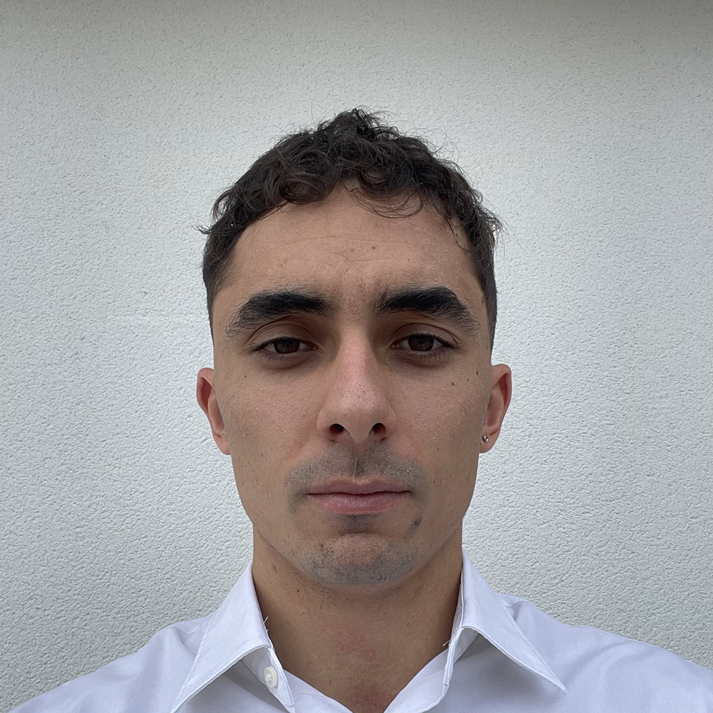 Mon profil - Nicolas BROSSARD - Be-U
